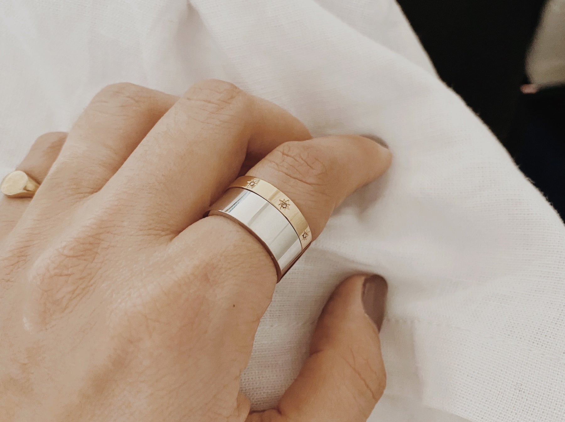 Star Studded Band – FinerRings