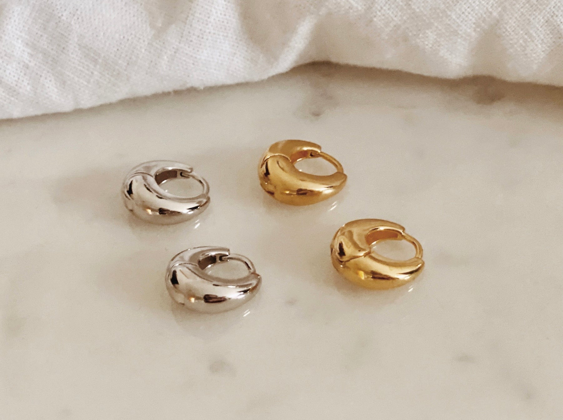 Domed Huggies – FinerRings